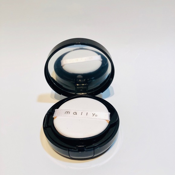 Mally Beauty | Makeup | Mally Flawless Finish | Poshmark